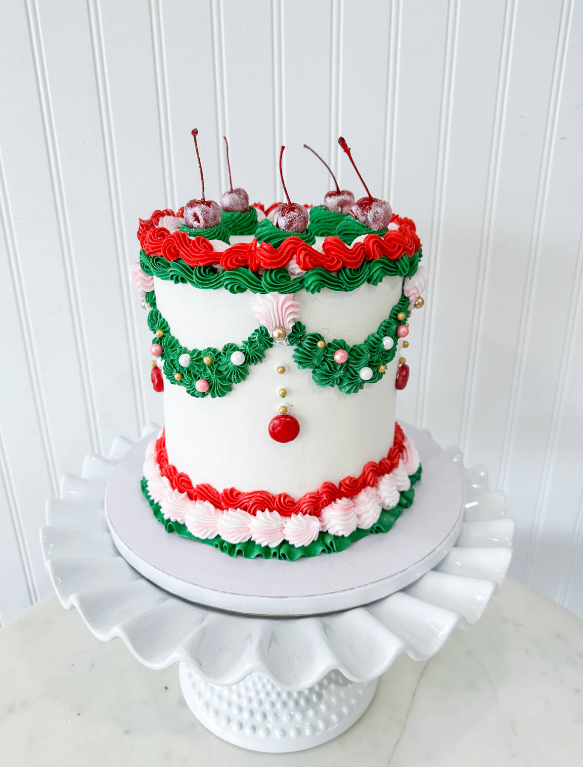 Cakes, cupcakes, desserts & wedding cakes in Fresno | Frosted Cakery